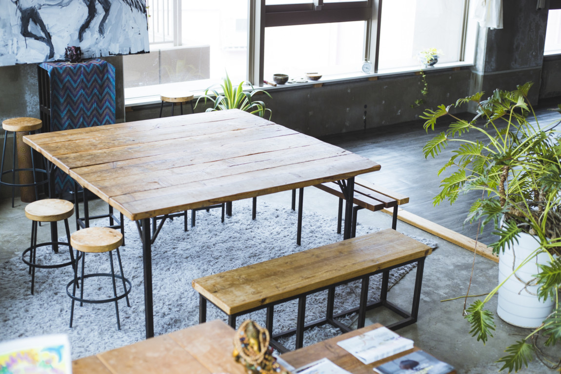 Studio prequel-動画制作ドローン、写真撮影を行う福岡市のオシャレなスタジオ